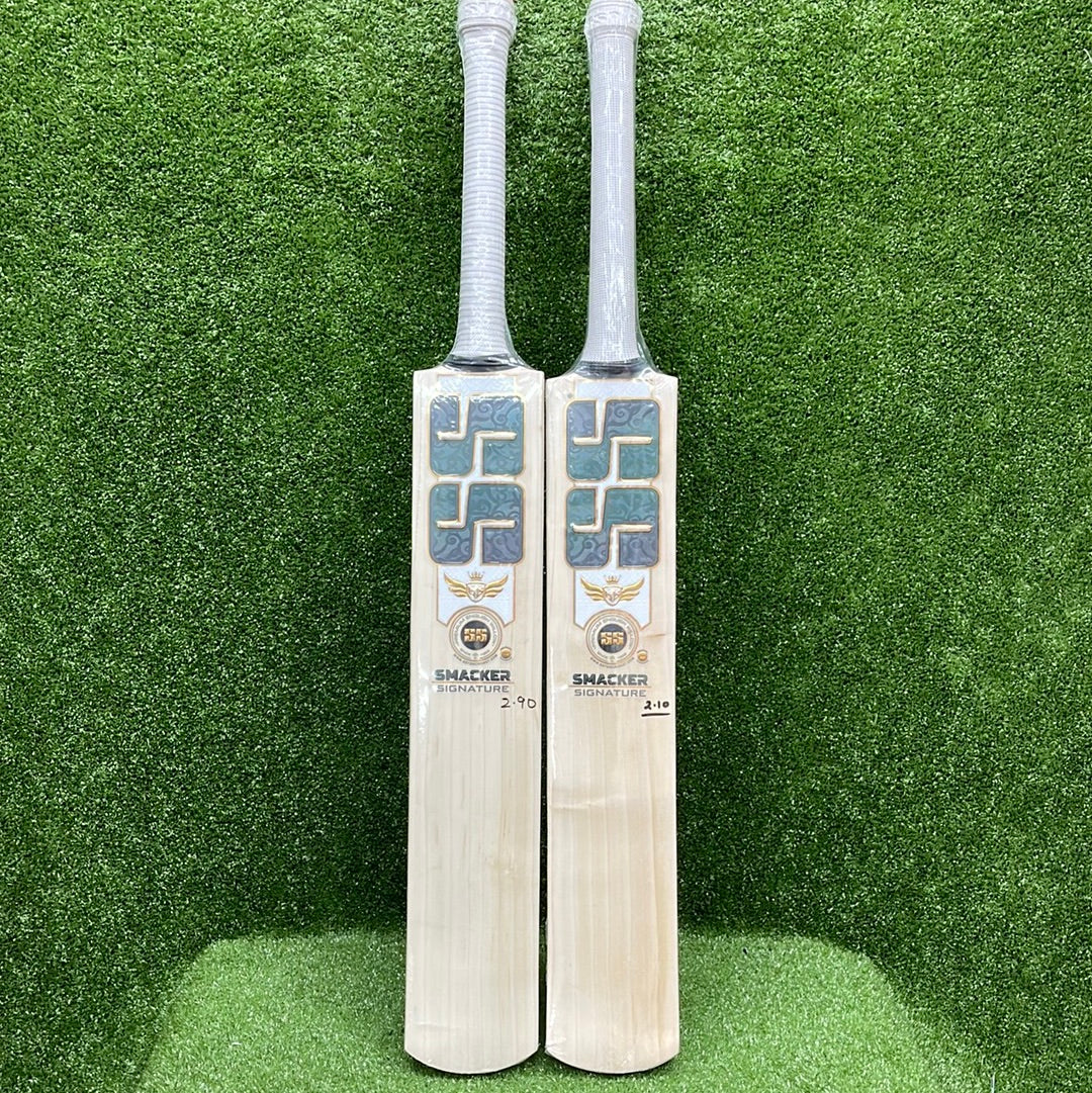 SS GG Smacker Signature English Willow Cricket Bat Black Sticker