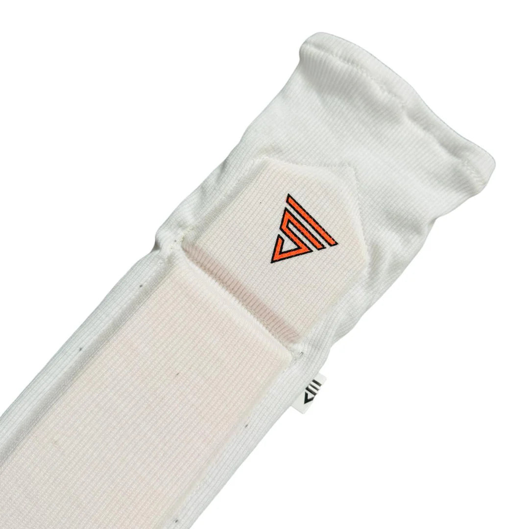 Versant GC Arm Guard for Adult | TopCricketStore USA