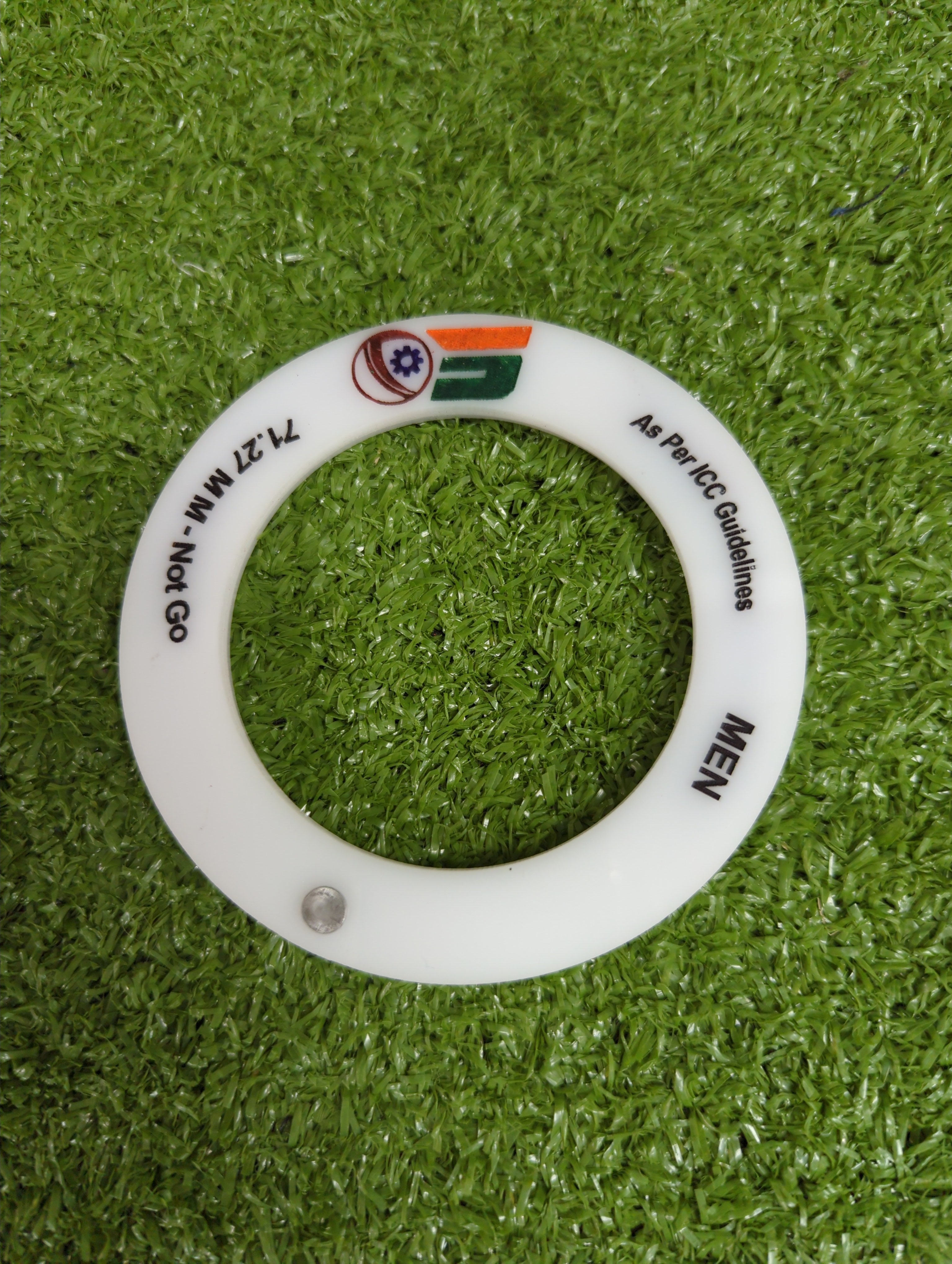 Raydn Umpire Plastic Ball Gauge | TopCricketStore USA